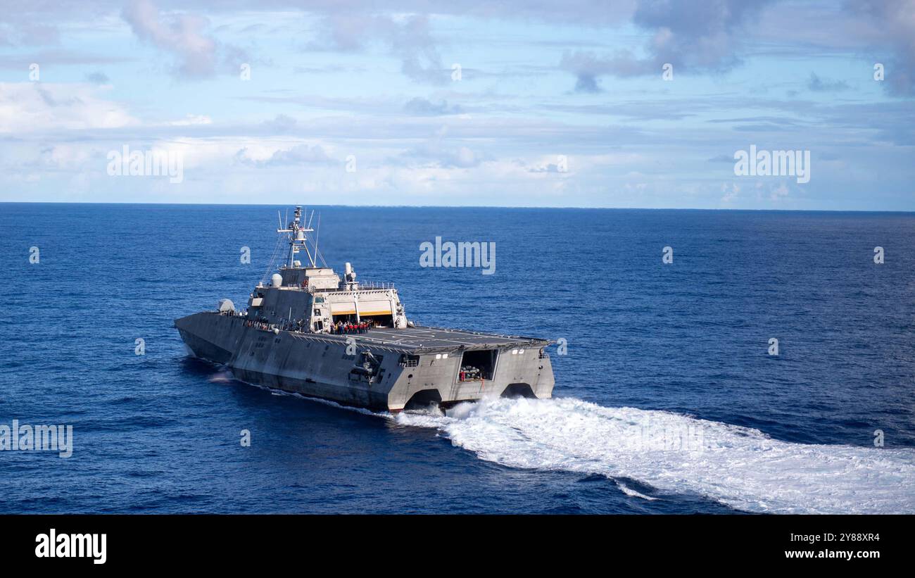 PACIFIC OCEAN (Oct. 1, 2024) The Independence-class littoral combat ship USS Mobile (LCS 26 ...