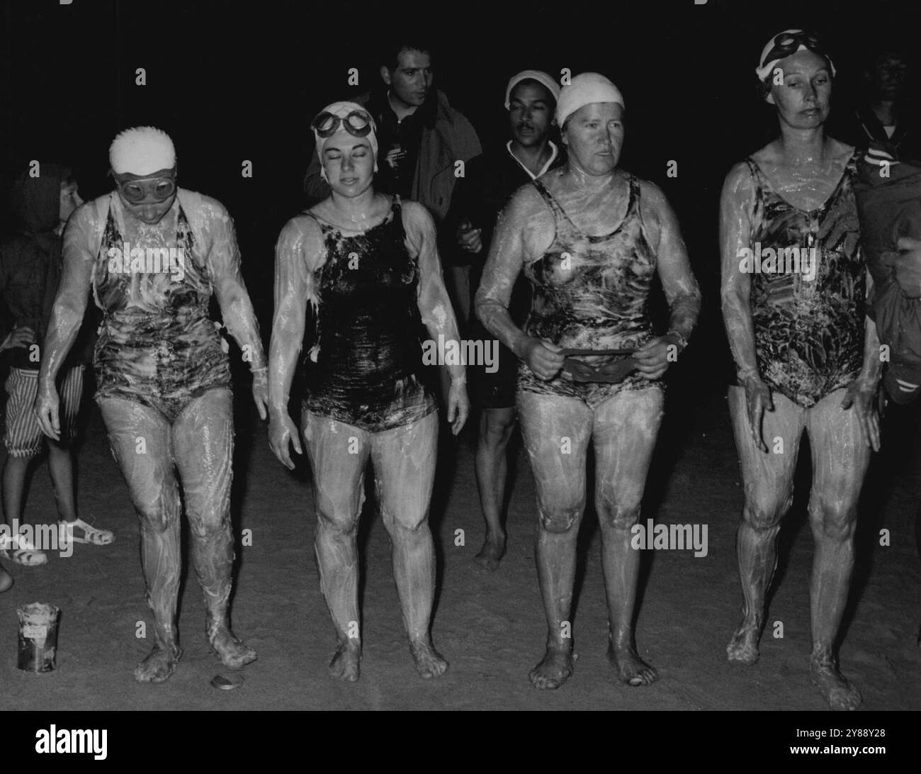 Champion swimmers hi-res stock photography and images - Alamy