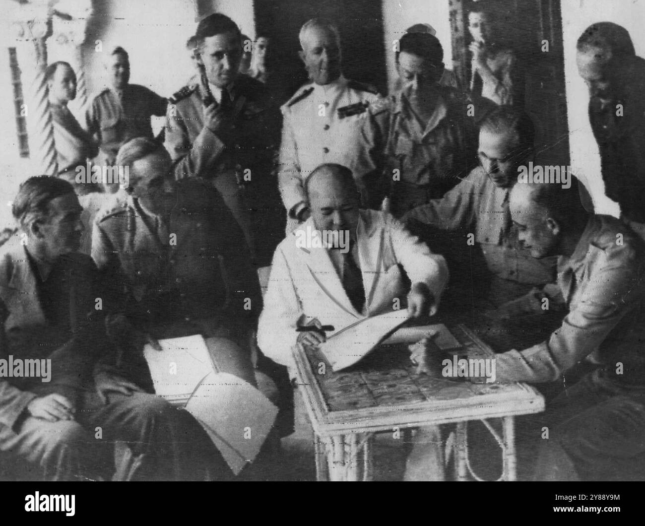 Important war discussions at Algiers -- This special picturegram shows ...