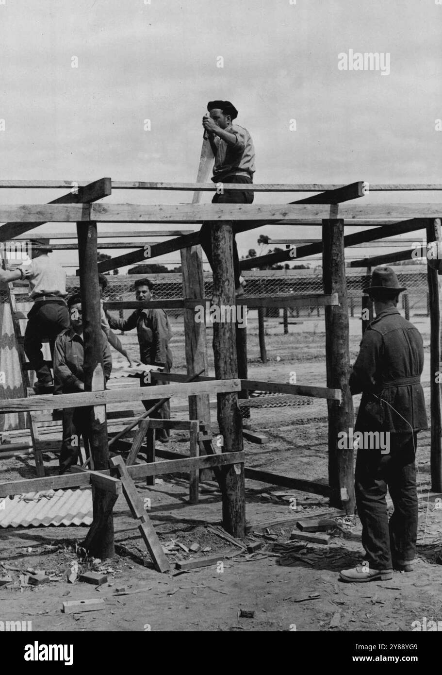 Prisoners-Of-War Camp (N.S.W.) - Skilled Italian prisoner-of-war ...