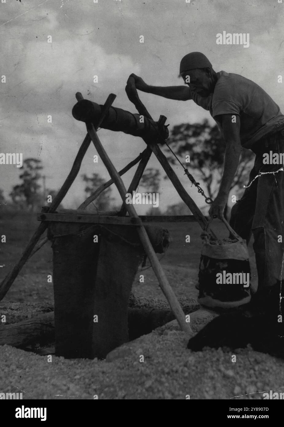 gold mining Gulgong district firing the gold bearing earth to the ...