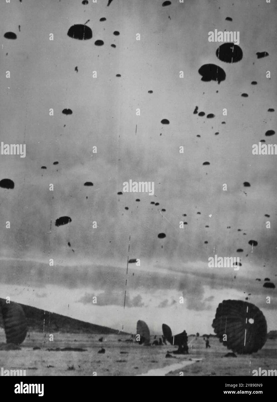 German retreat 1944 greece hi-res stock photography and images - Alamy