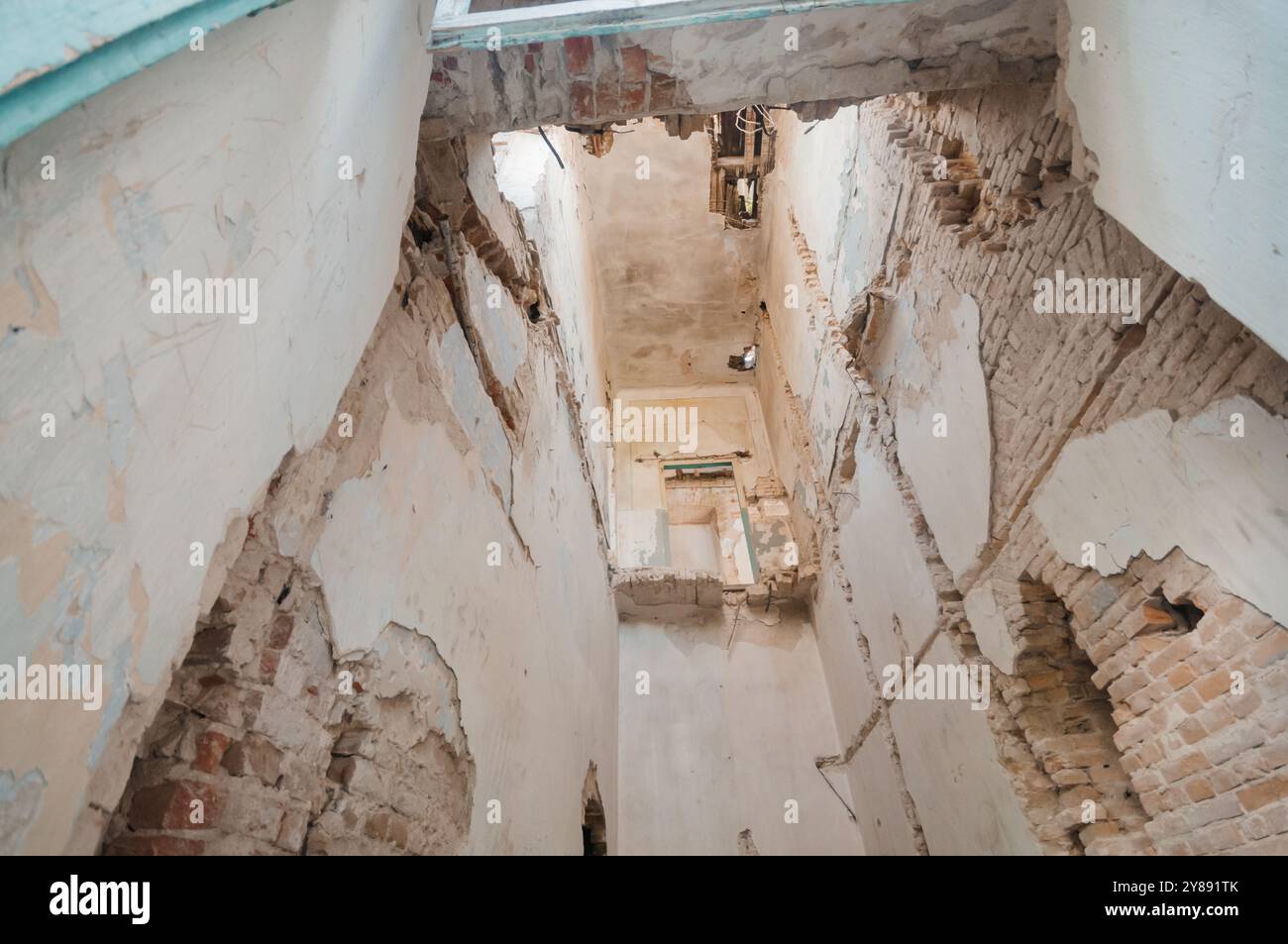 Crumbling Elegance: A Vertical Perspective of Decaying Walls in ...