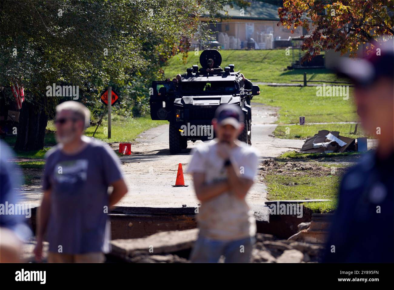 Law enforcement patrols around the perimeter as Republican vice ...