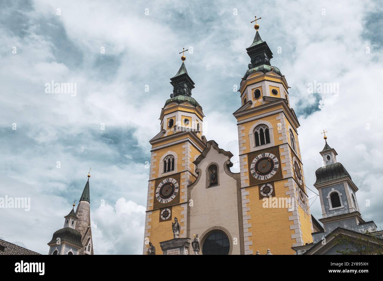 Brixen catedral hi-res stock photography and images - Alamy