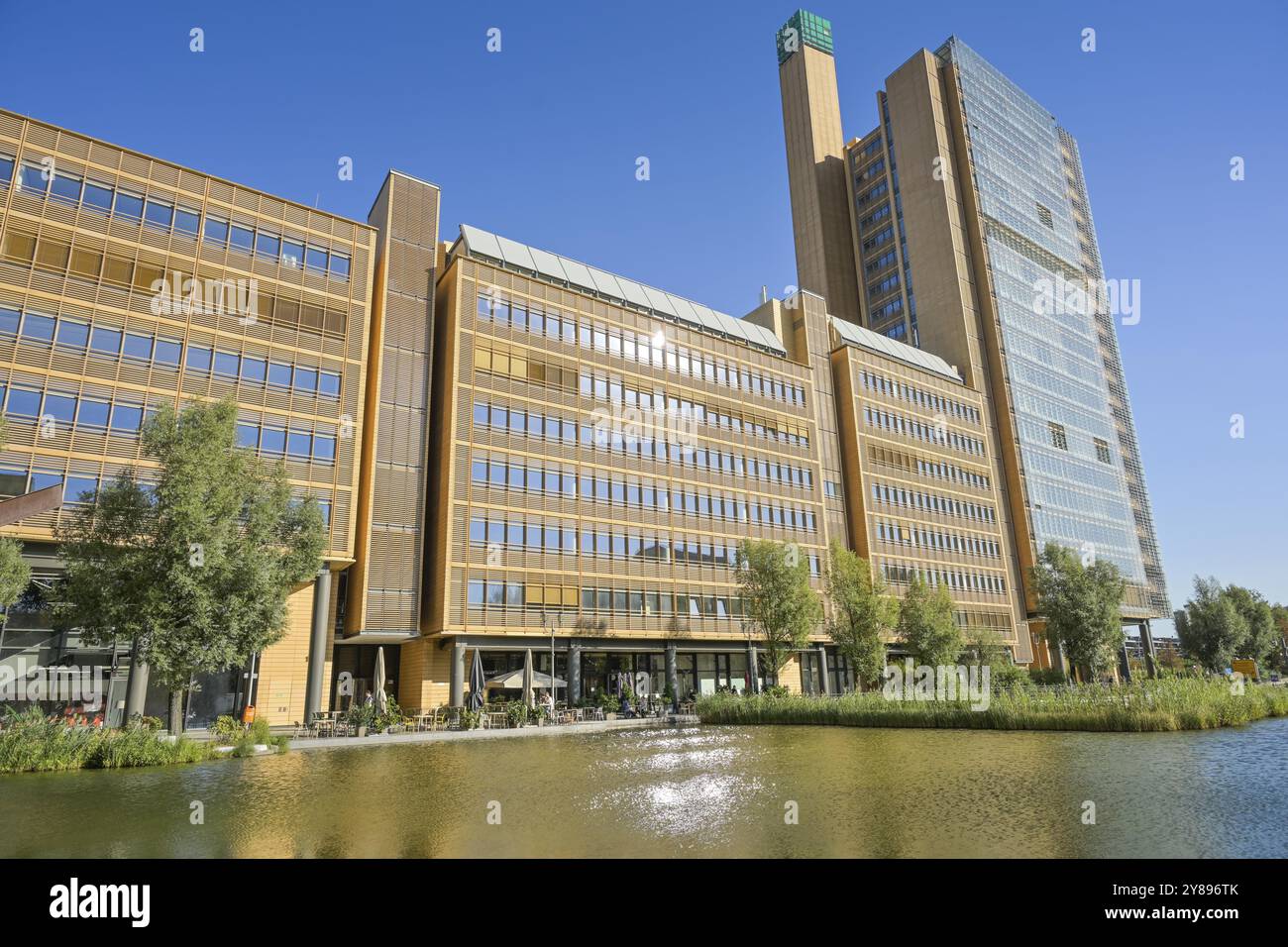 Commercial building Atrium Tower, Pianosee, Potsdamer Platz, Tiergarten ...