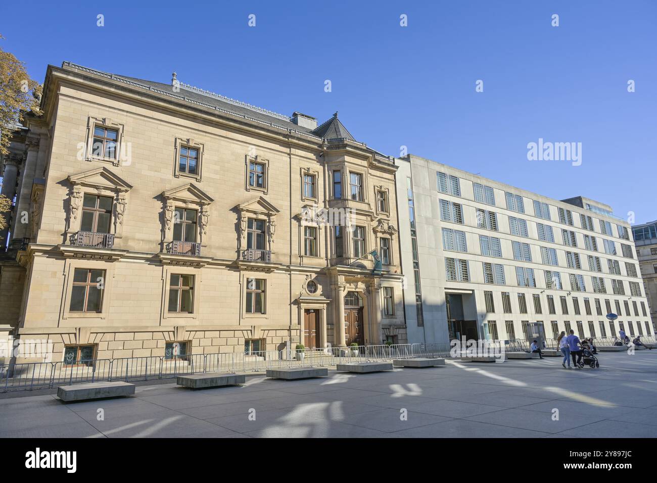 German Parliamentary Society in the Reichstag Presidential Palace ...
