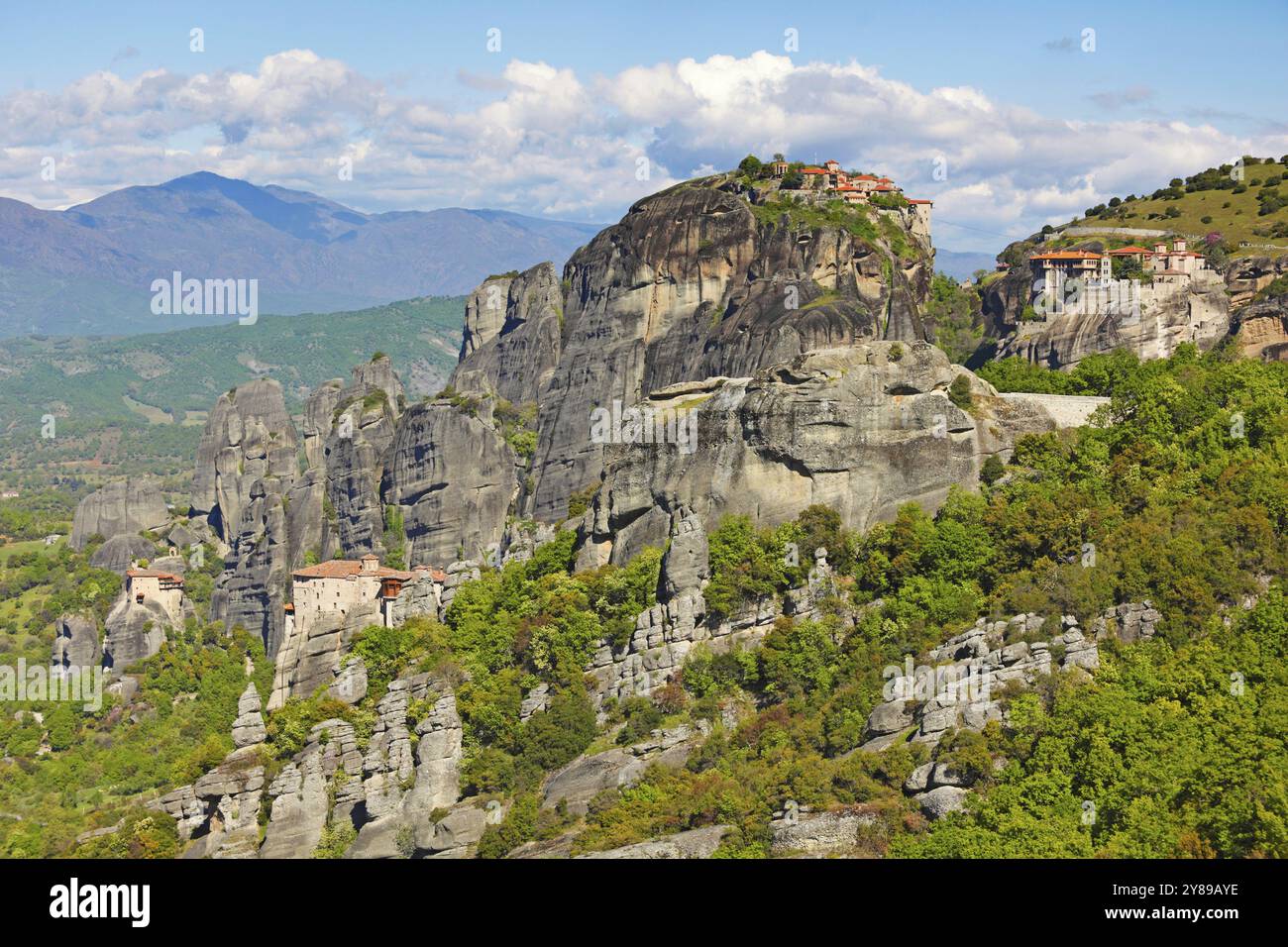 Monasteries on the top of Giant rocks seem miraculous and make Meteora ...