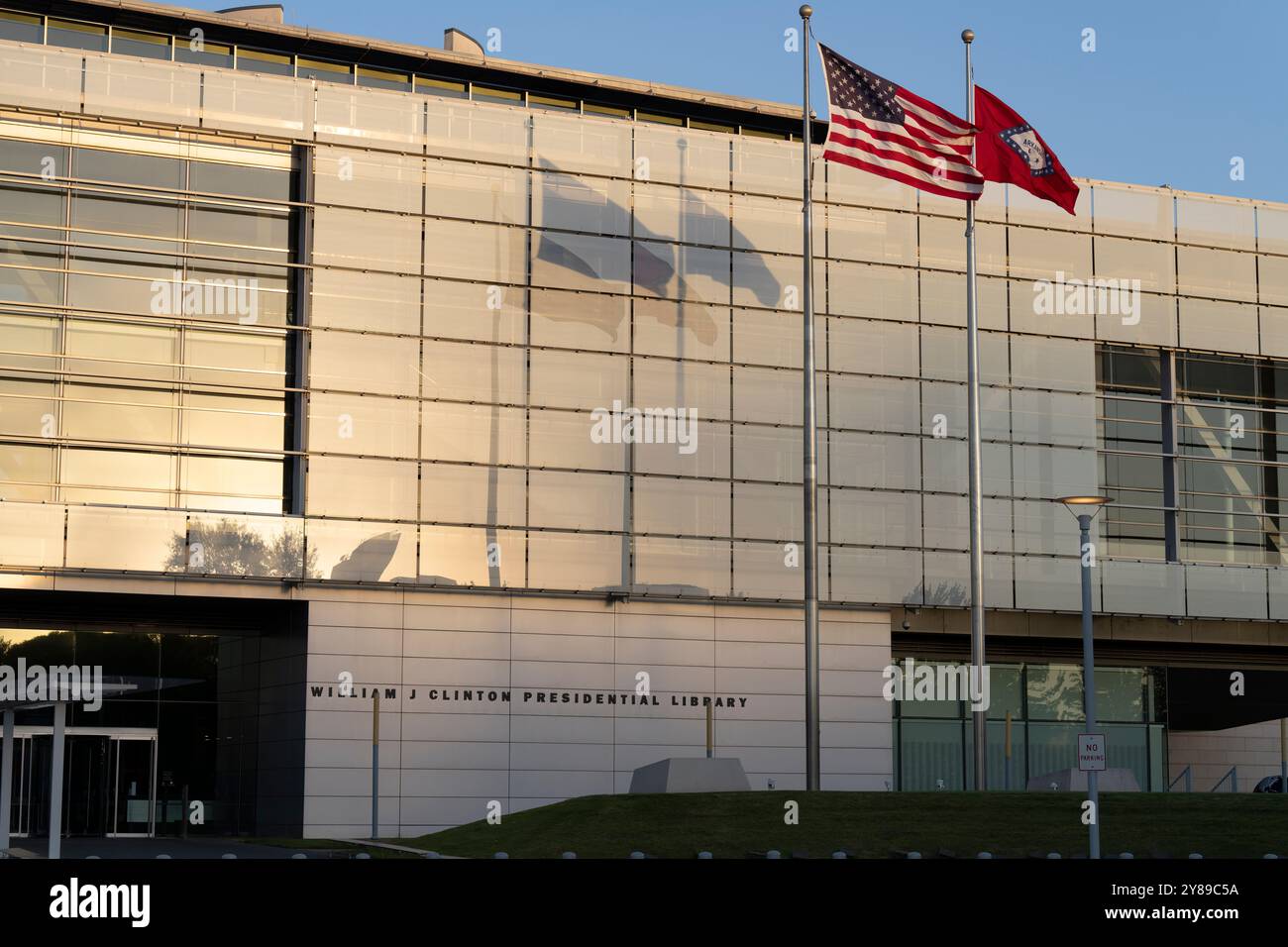 The William Jefferson Clinton Library and Museum in Little Rock ...