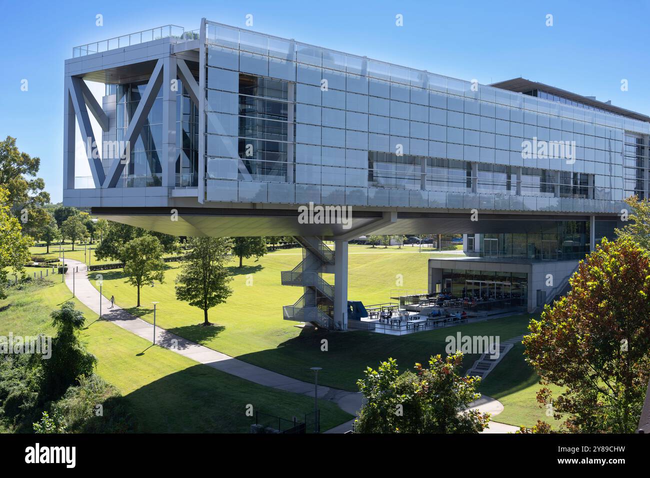 The William Jefferson Clinton Library and Museum in Little Rock ...