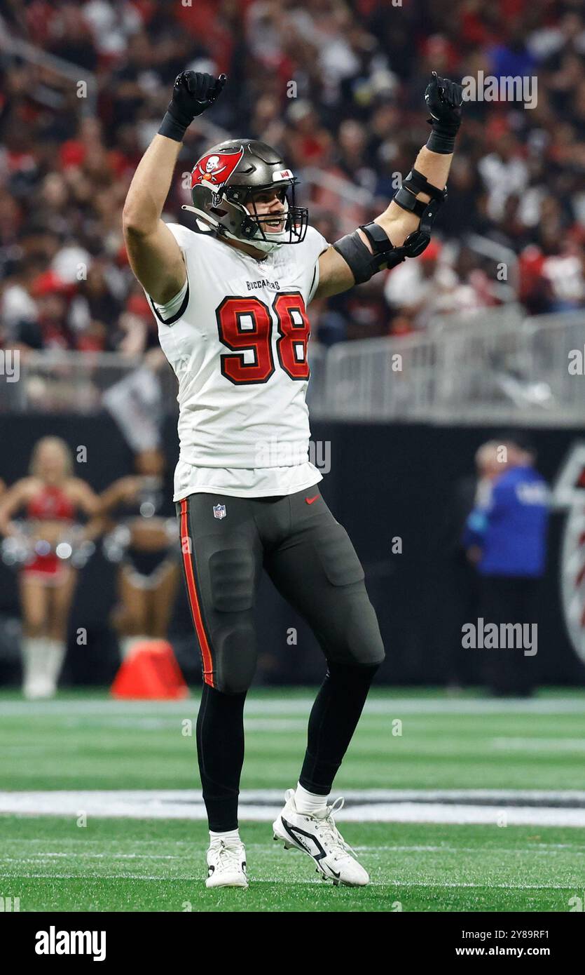 Tampa Bay Buccaneers linebacker Anthony Nelson (98) reacts after a sack on Atlanta Falcons ...