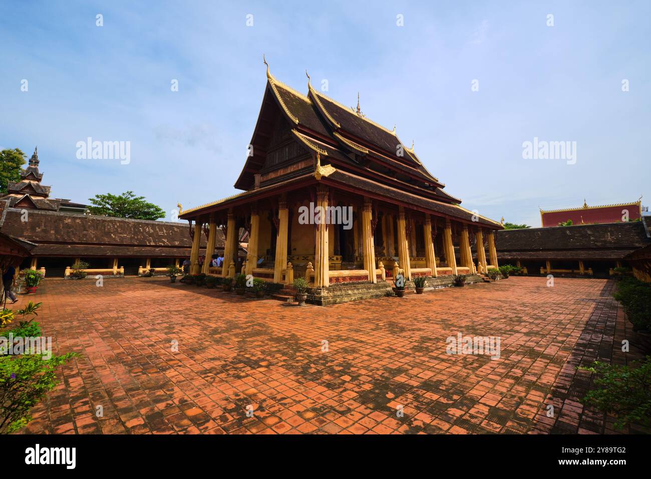 Exterior view of the ancient temple complex, courtyard layout. At Wat ...
