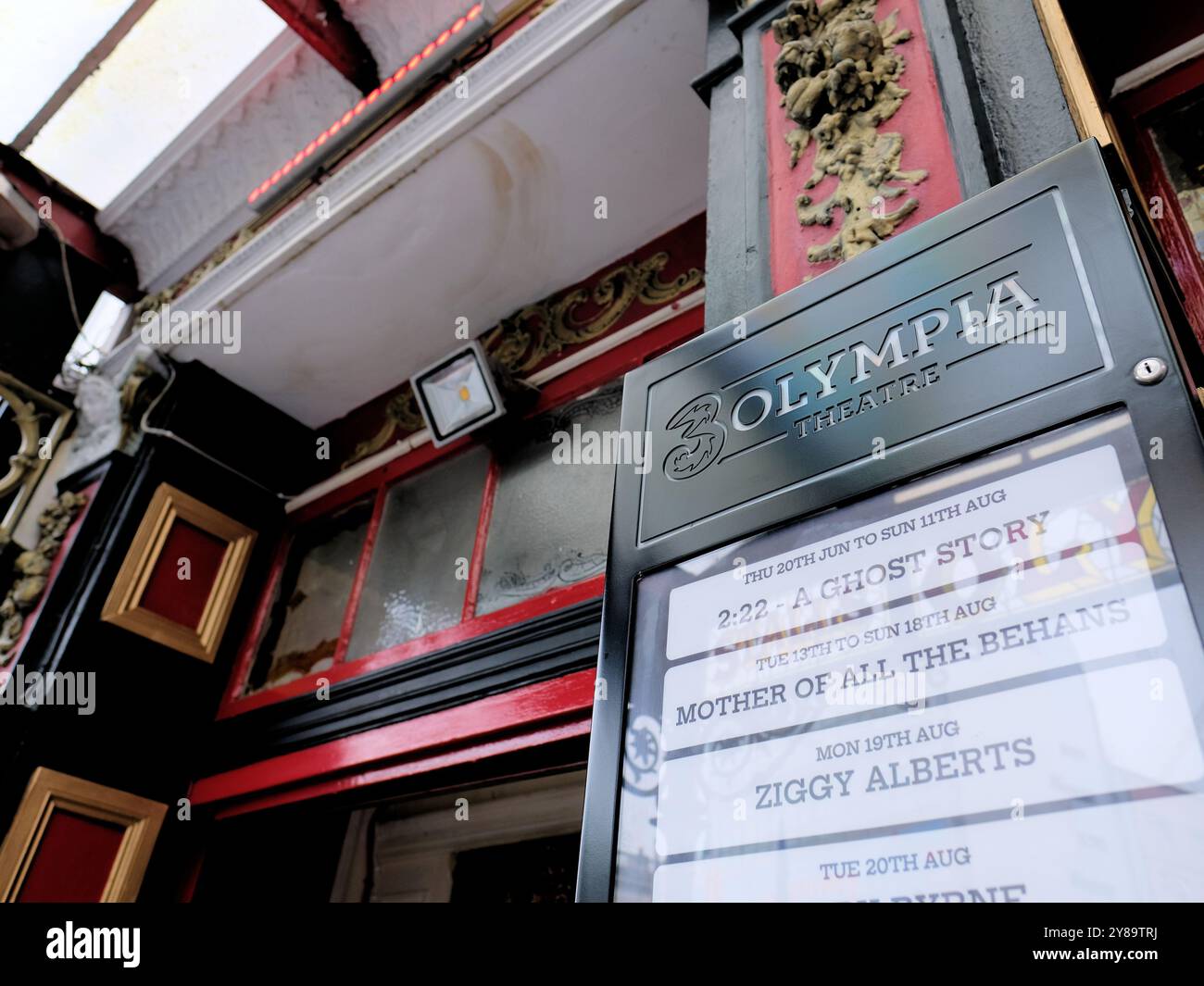 Dan lowreys palace of varieties hi-res stock photography and images - Alamy