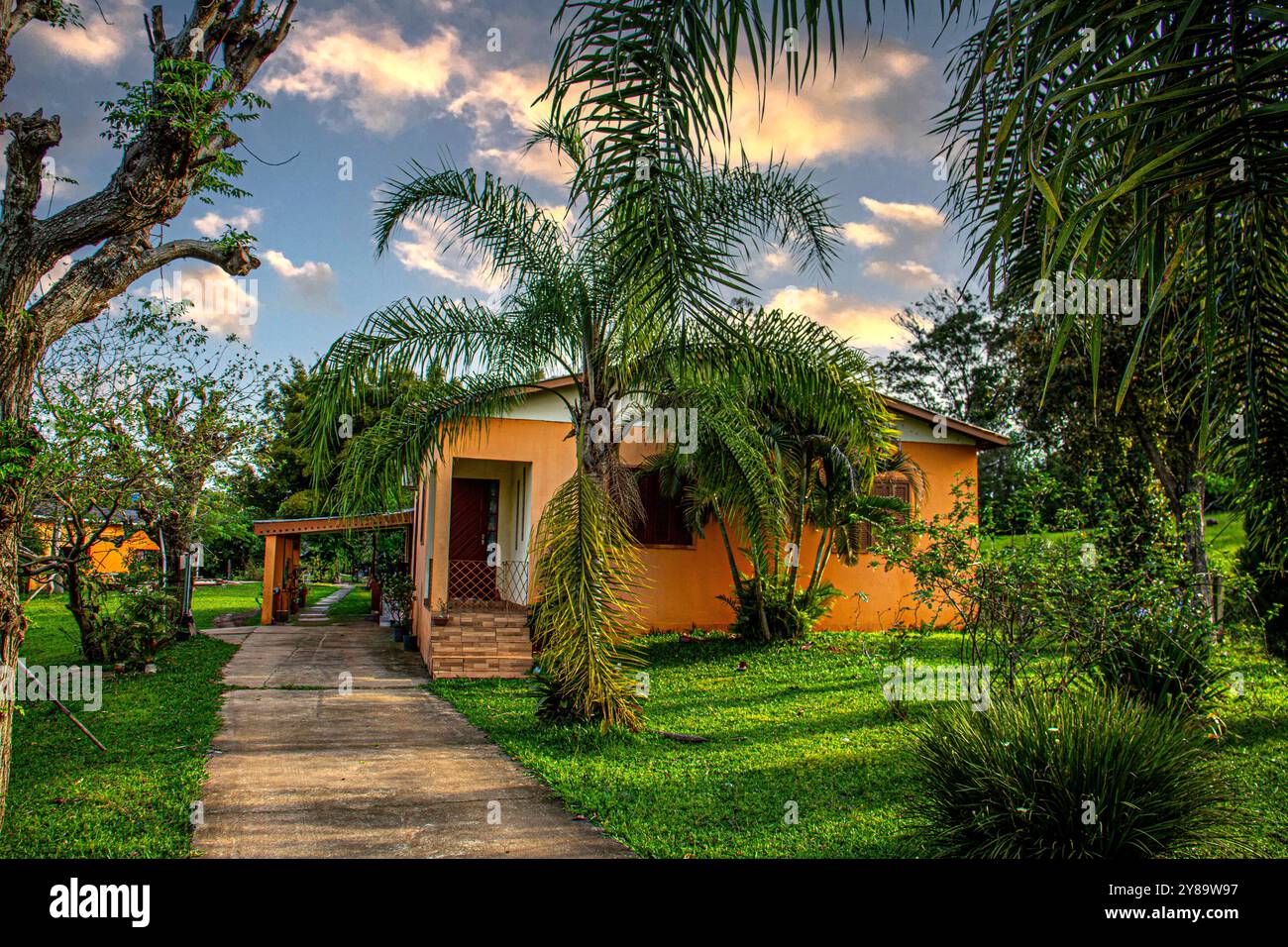 Simple country house Stock Photo - Alamy