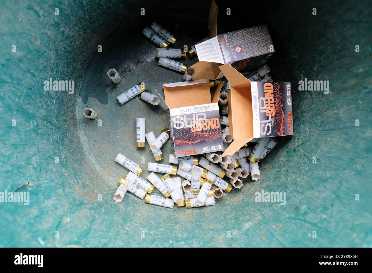 Bornaghi shotgun shells hi-res stock photography and images - Alamy