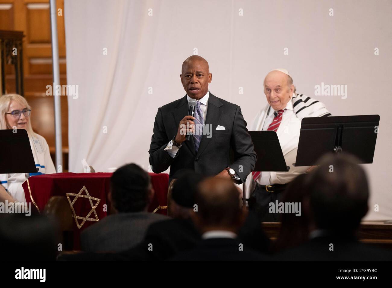New York, New York, USA. 3rd Oct, 2024. Mayor Eric Adams attends Rosh ...