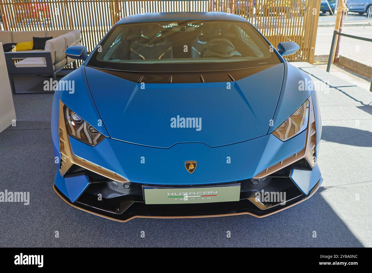 Lamborghini front view hi-res stock photography and images - Alamy