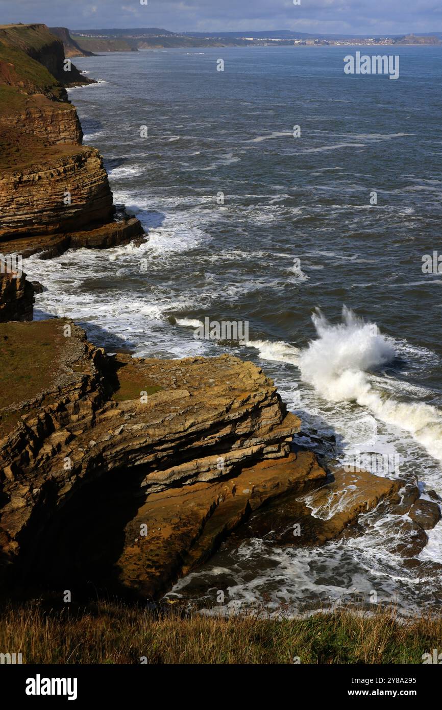 Filey brigg peninsula in the united kingdom hi-res stock photography ...