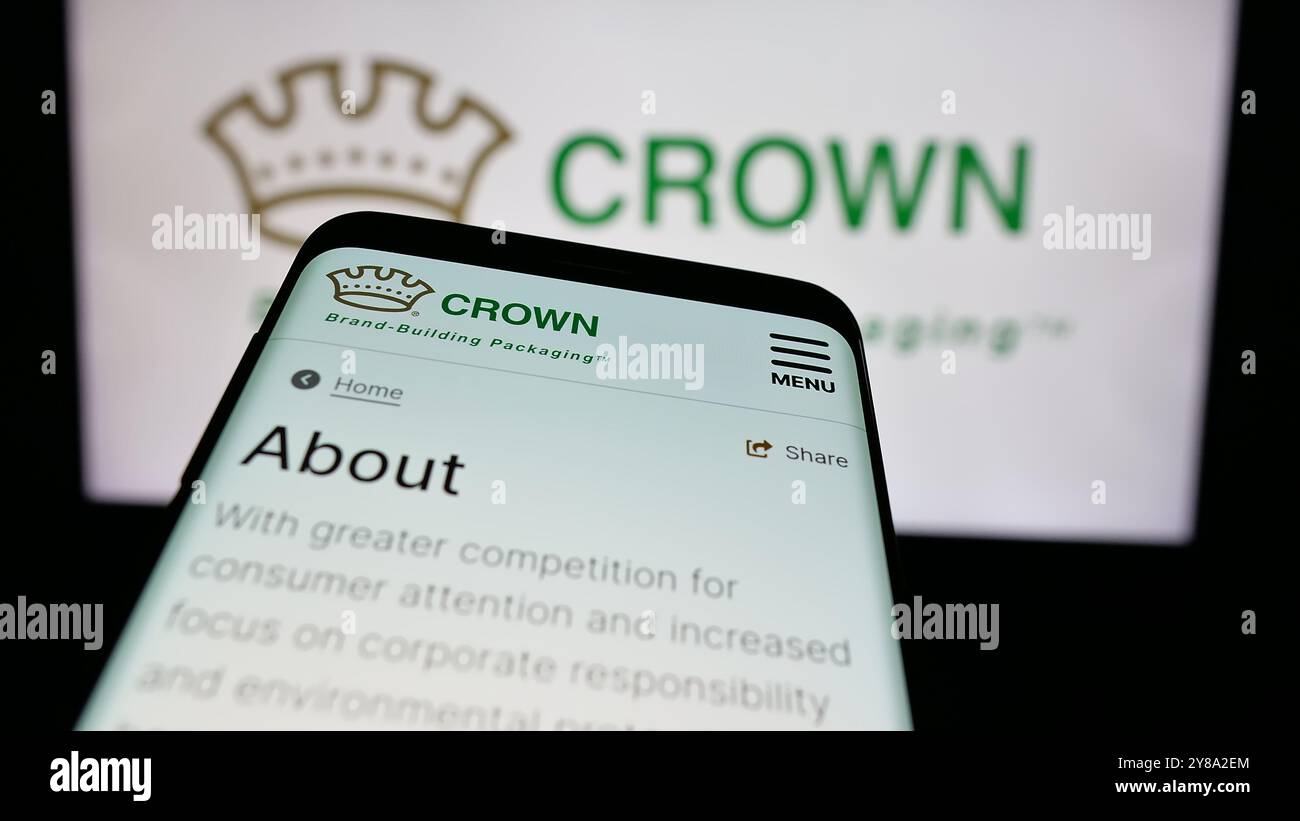 Crown logo hi-res stock photography and images - Alamy