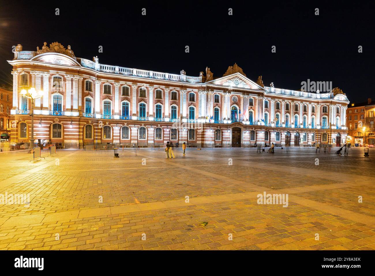 Capitole de Toulouse is the heart of the municipal administration and ...