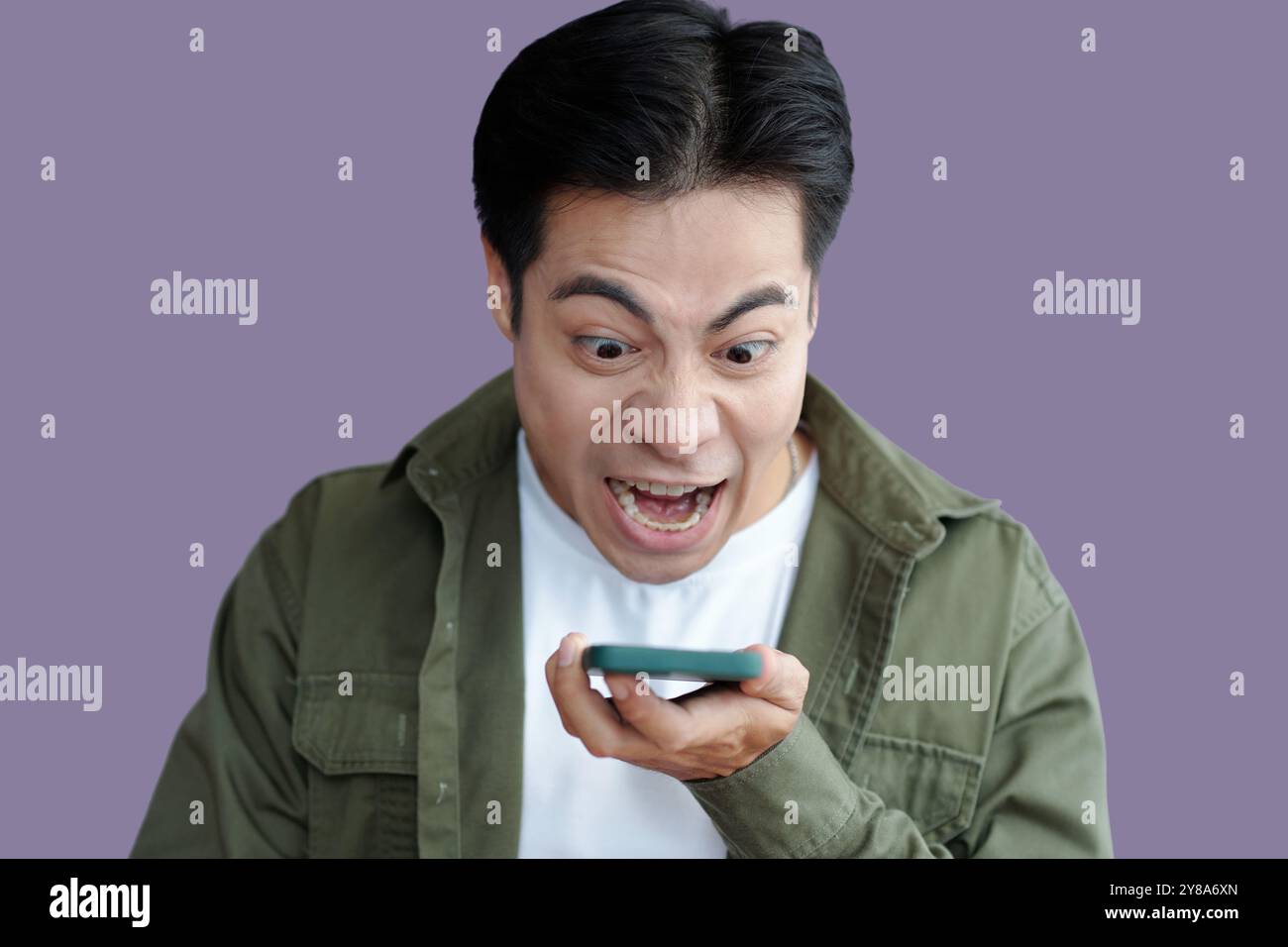 Getting angry with smartphone hi-res stock photography and images - Alamy