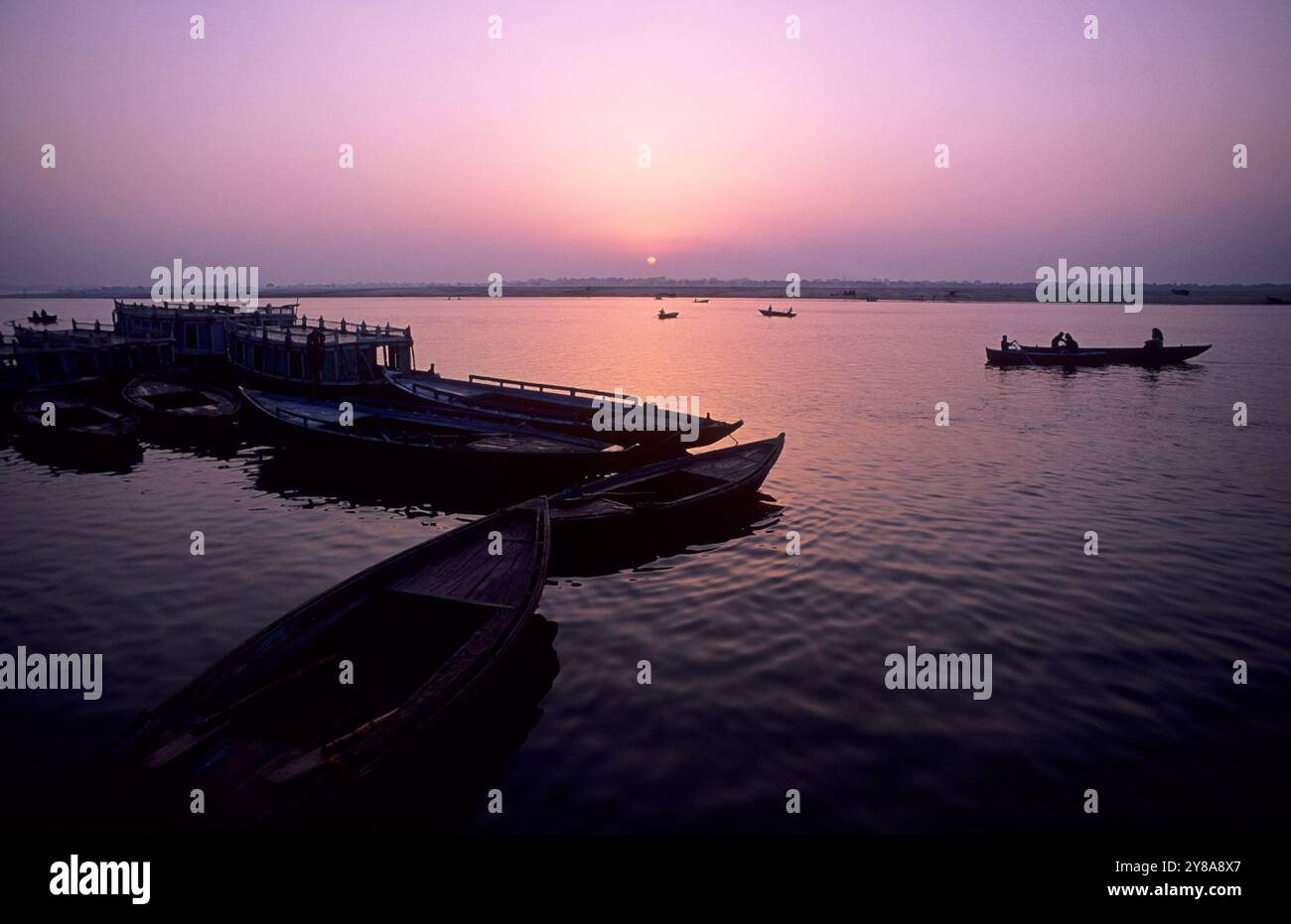 India, Varanasi, sunrise over the sacred river Ganges Stock Photo - Alamy
