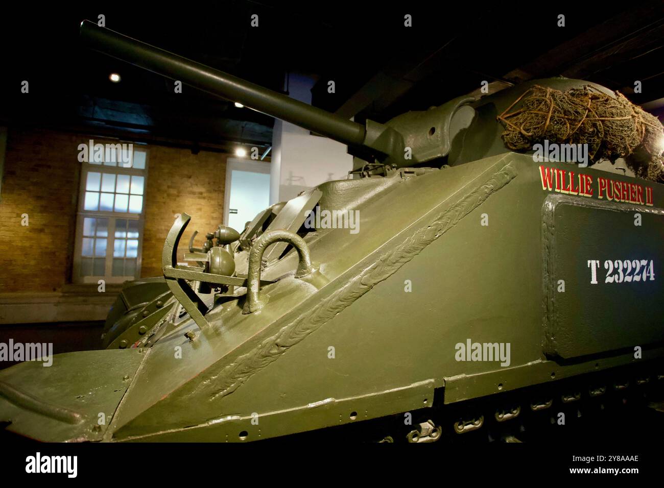 Sherman M4A4 Medium Tank (Willie Pusher II). Imperial War Museum ...