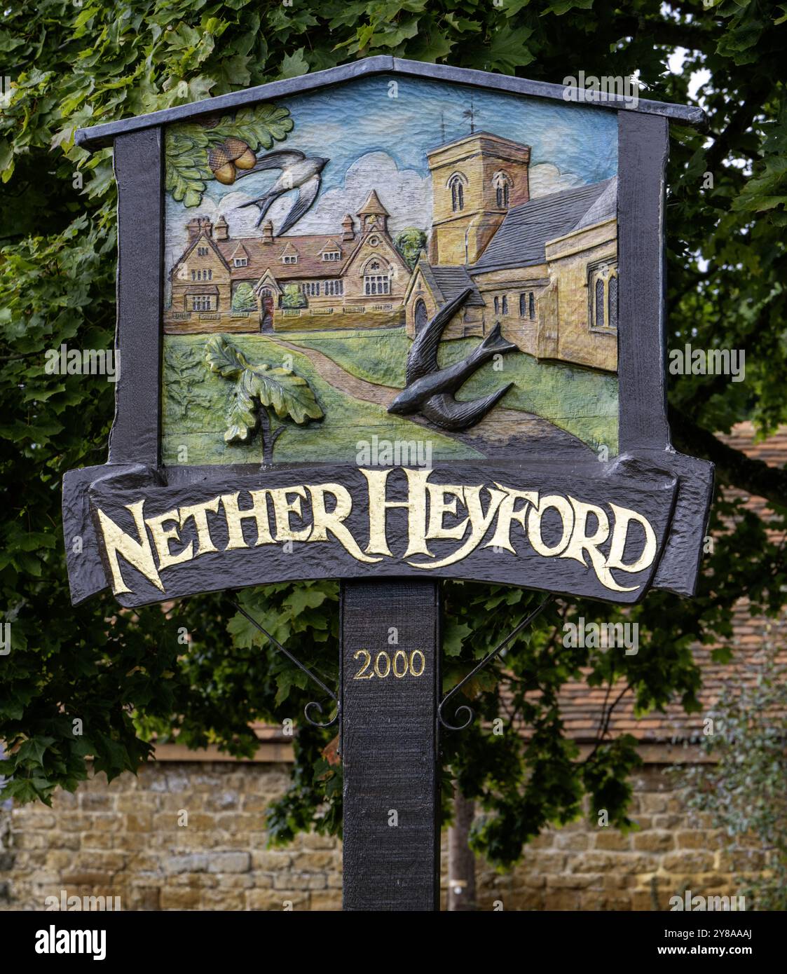 English village name board hi-res stock photography and images - Alamy