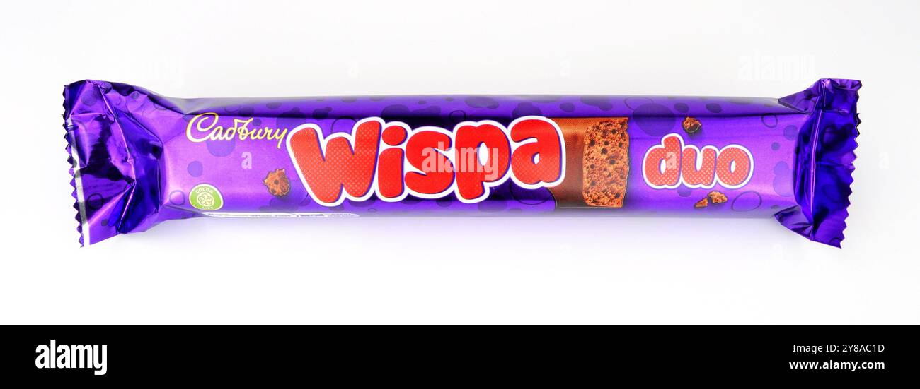 Cadbury Wispa duo chocolate bars velvety milk chocolate packed with ...