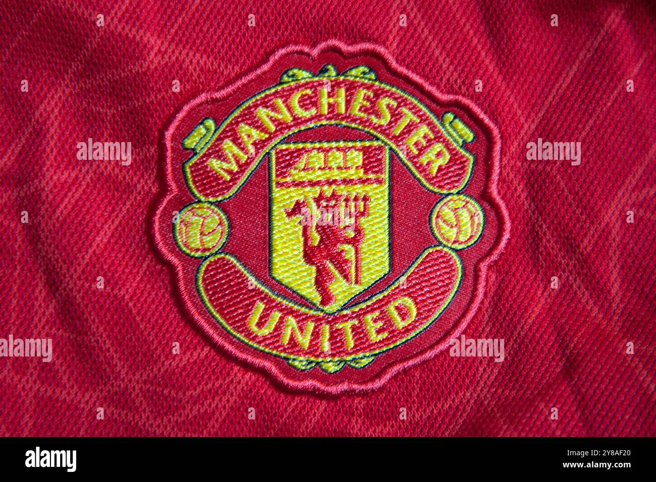 Manchester United, Man Utd Crest Emblem Badge Stock Photo - Alamy