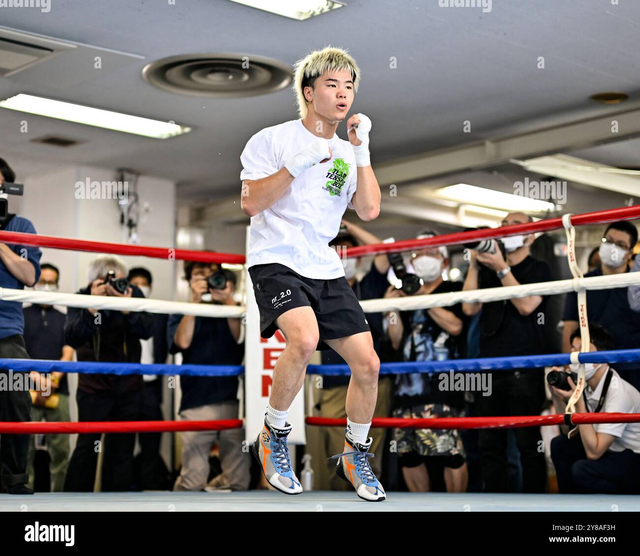 Tenshin Nasukawa, pro-boxer of Japan during a public workout at in ...