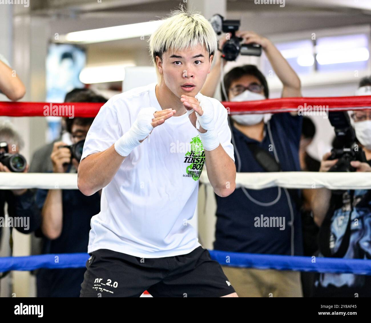 Tenshin Nasukawa, pro-boxer of Japan during a public workout at in ...