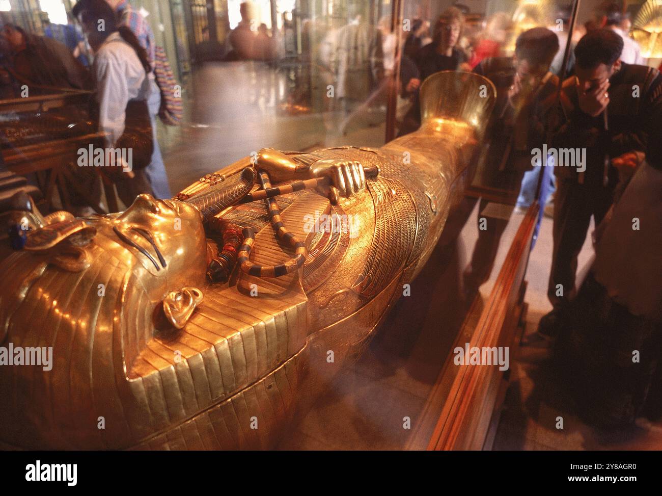 Ancient egypt beads hi-res stock photography and images - Alamy