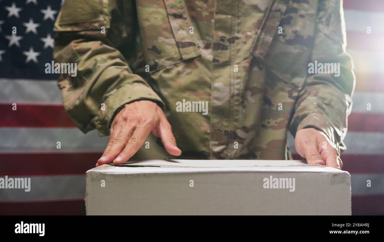 Soldier box hi-res stock photography and images - Alamy