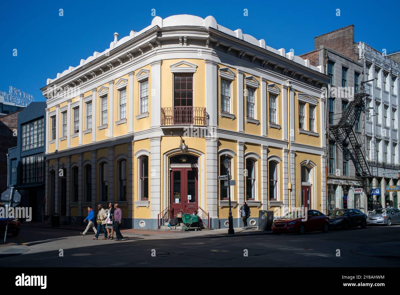 House building new corner hi-res stock photography and images - Alamy