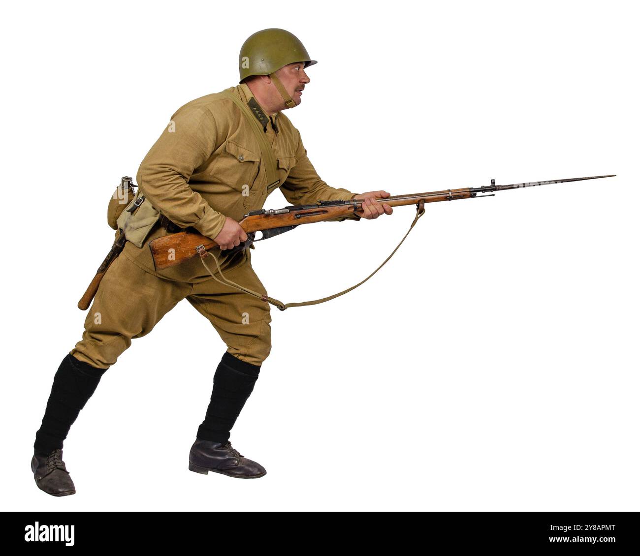 The foreman of the rifle company of the Red Army in the attack ...