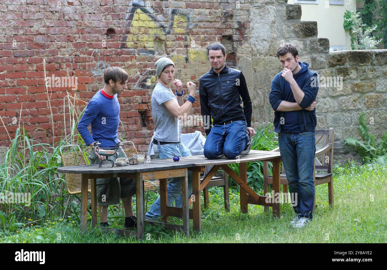 Grune hose hi-res stock photography and images - Alamy