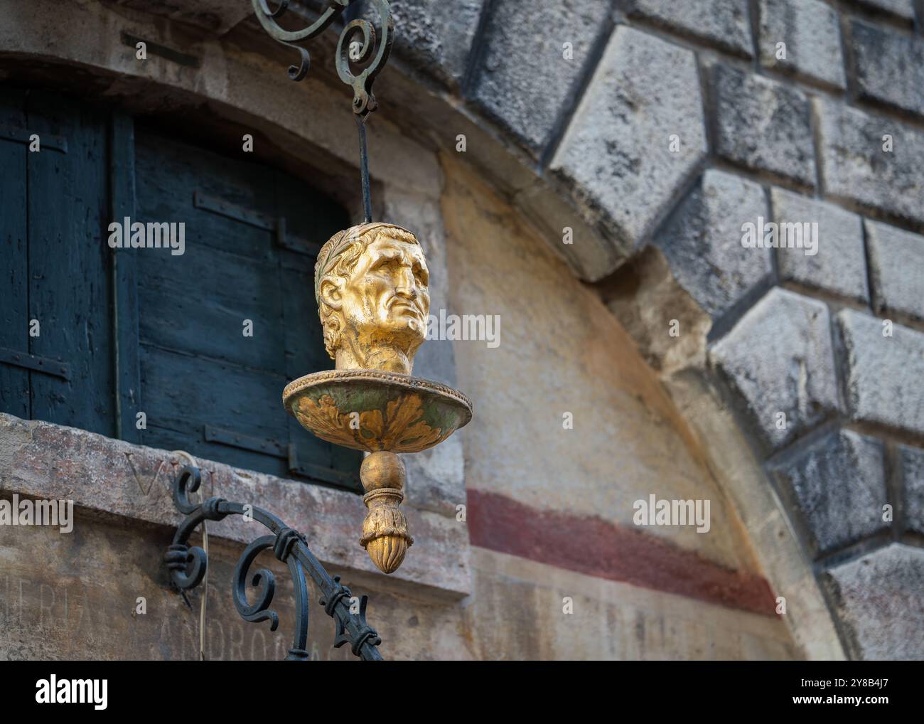 The golden head apothecary, one of the most unseen in plain view ...
