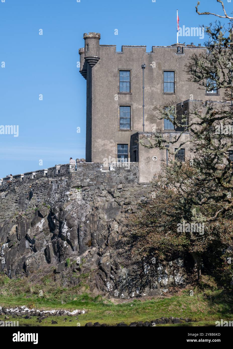 Dunvegan Castle & Gardens - MacLeod Estate, Dunvegan House, Dunvegan ...