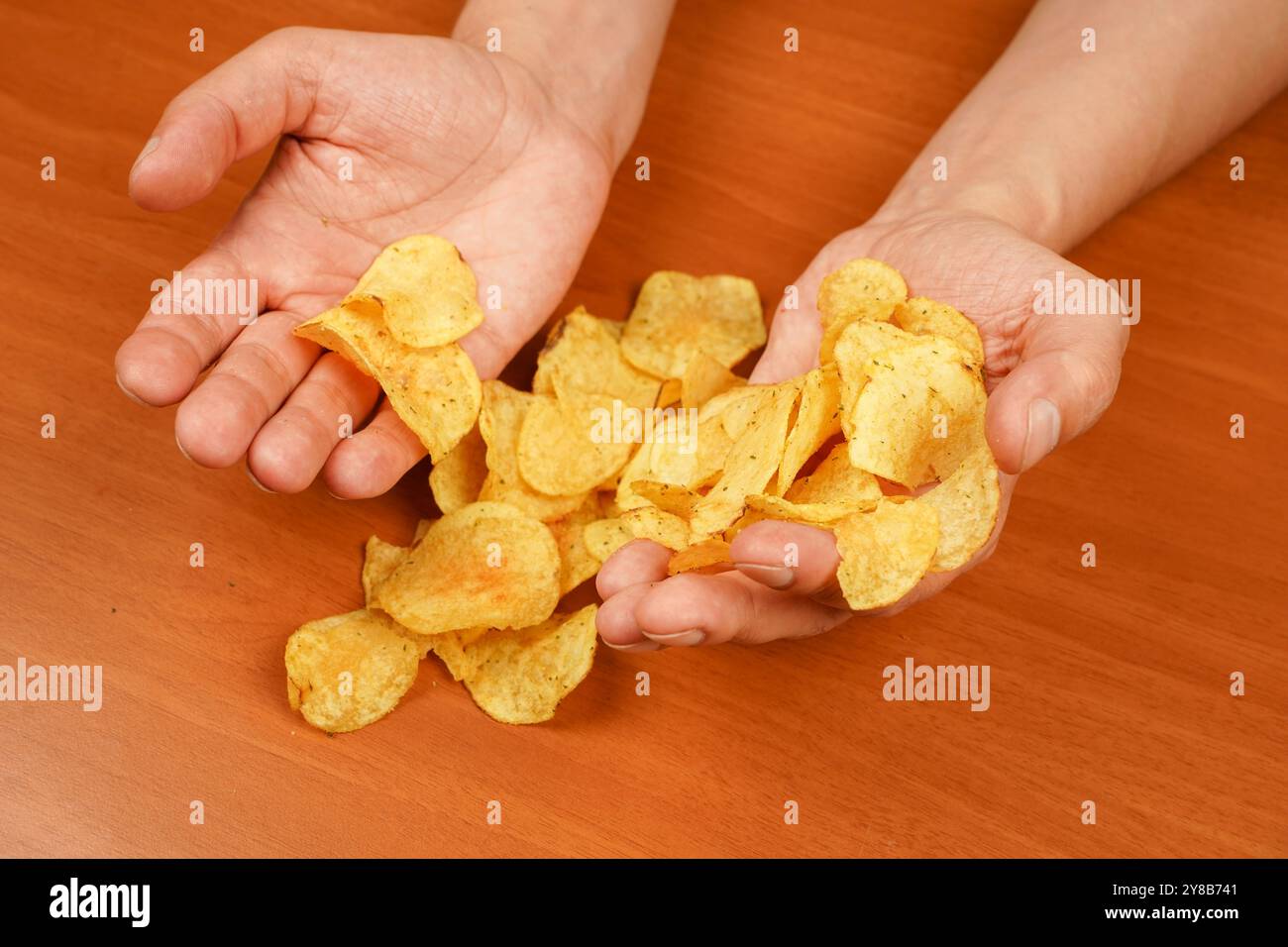 Calories. Obesity. American food. Fast food. Junk food. Unhealthy ...