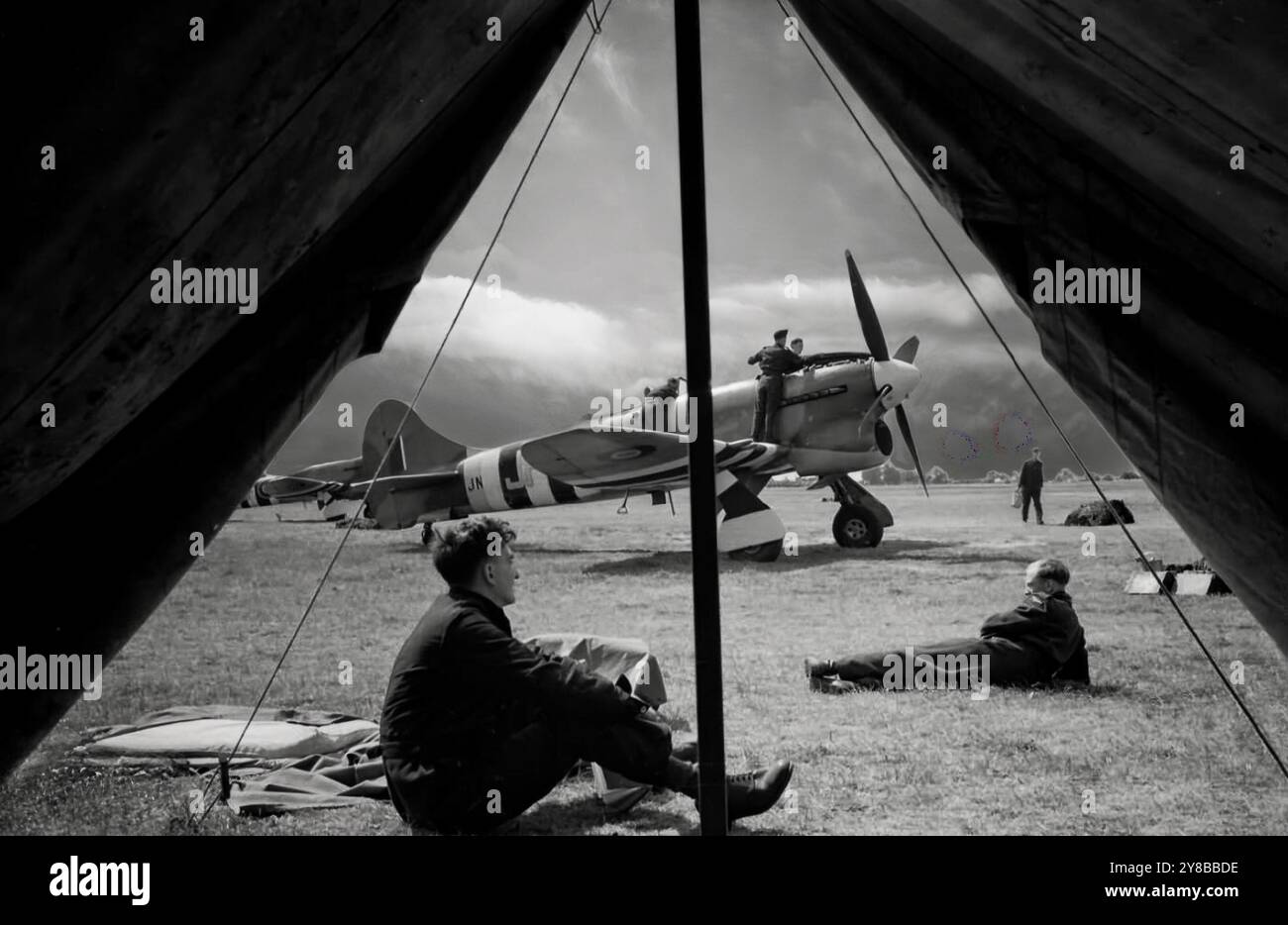 Tempest fighter hi-res stock photography and images - Alamy