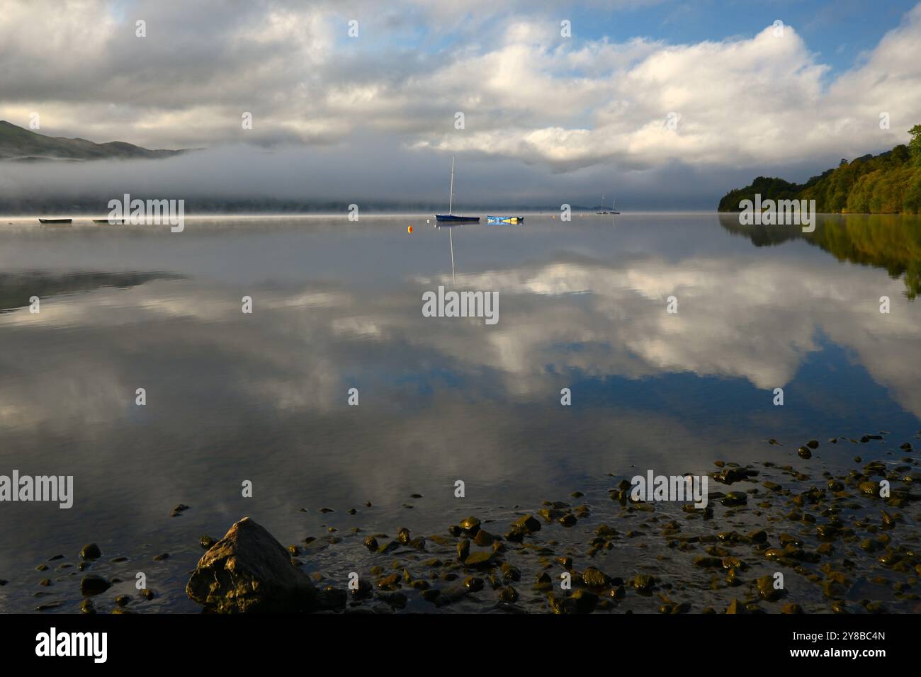 Bala Lake (Llyn Tegid) in the Eryri National Park (Snowdonia) on a ...