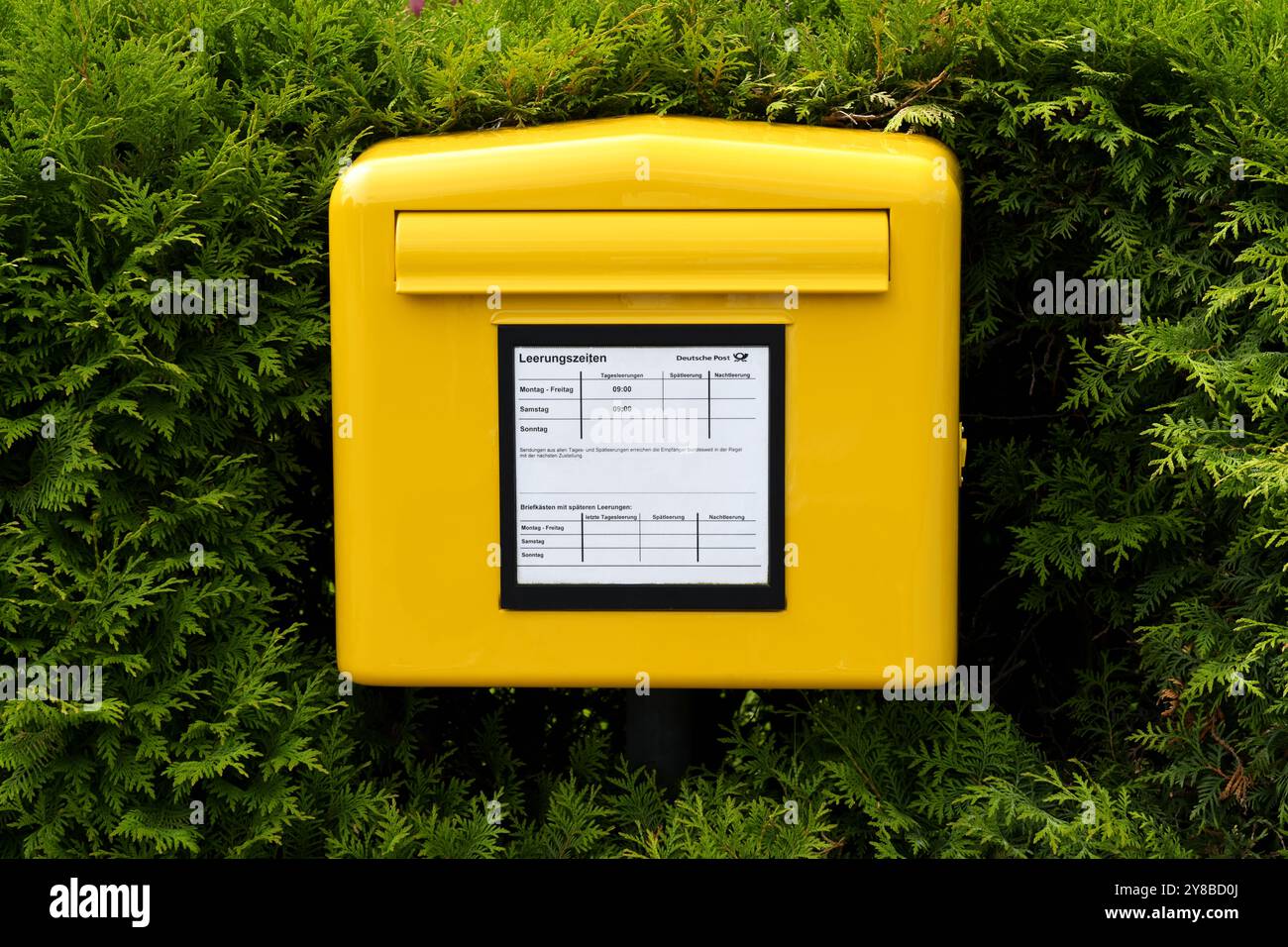 Zugestellte hi-res stock photography and images - Alamy