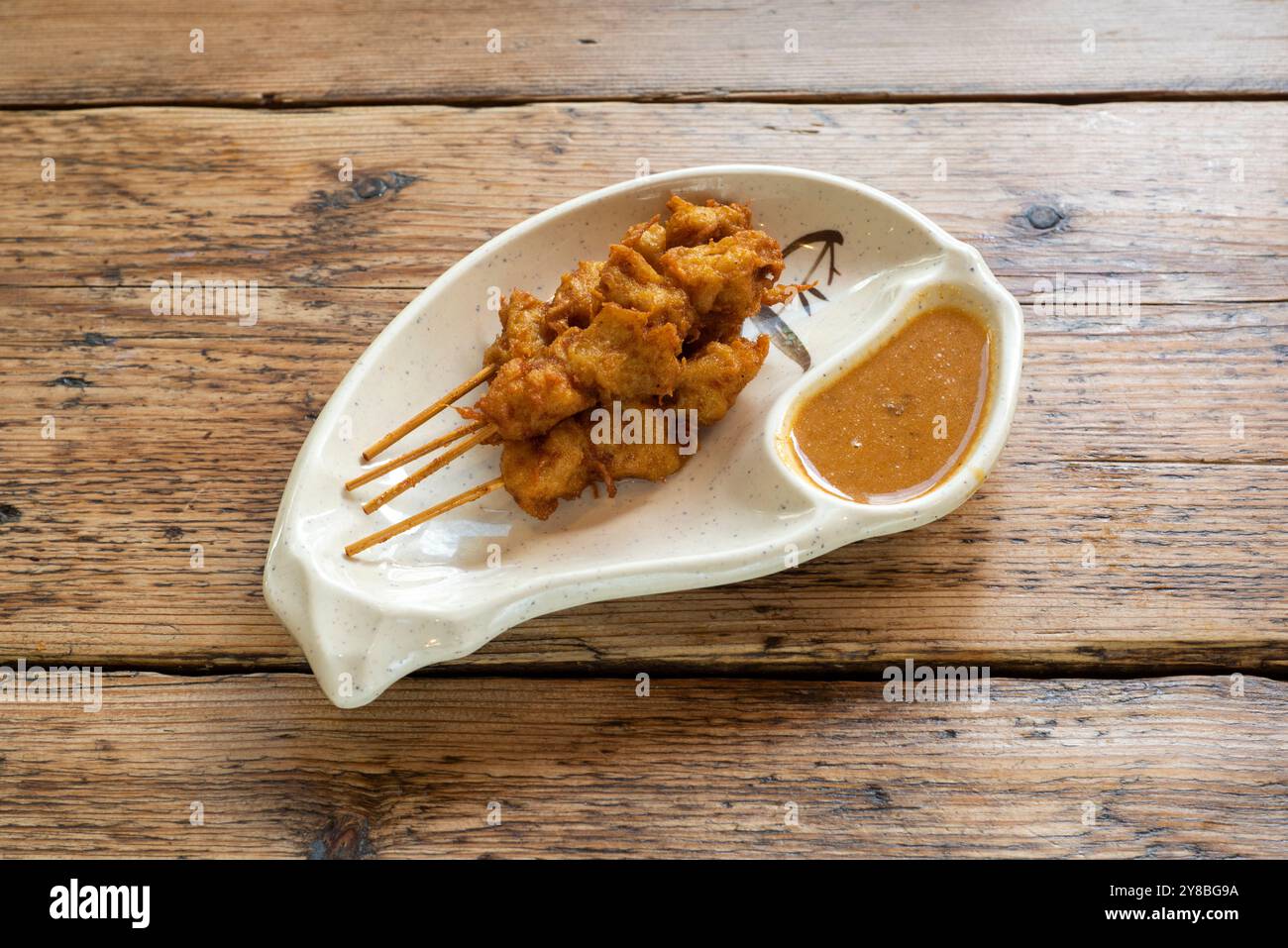 Mock Chicken Sate Skewer served with a peanut dip Stock Photo - Alamy