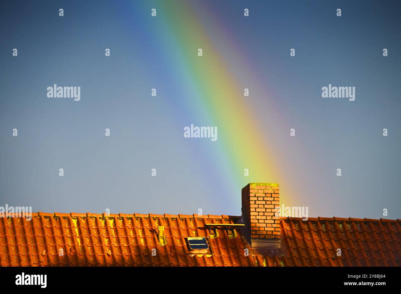 Ende des regenbogens hi-res stock photography and images - Alamy