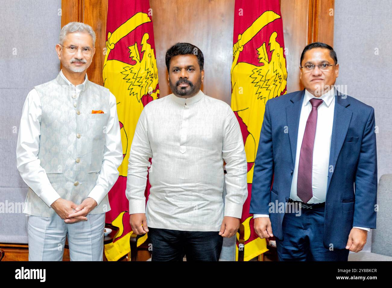 Sri Lankan president Anura Kumara Dissanayake, centre, and Sri Lankan ...
