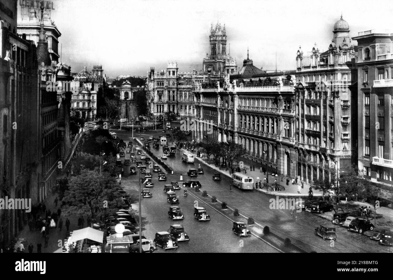 Edificio madrid Black and White Stock Photos & Images - Alamy