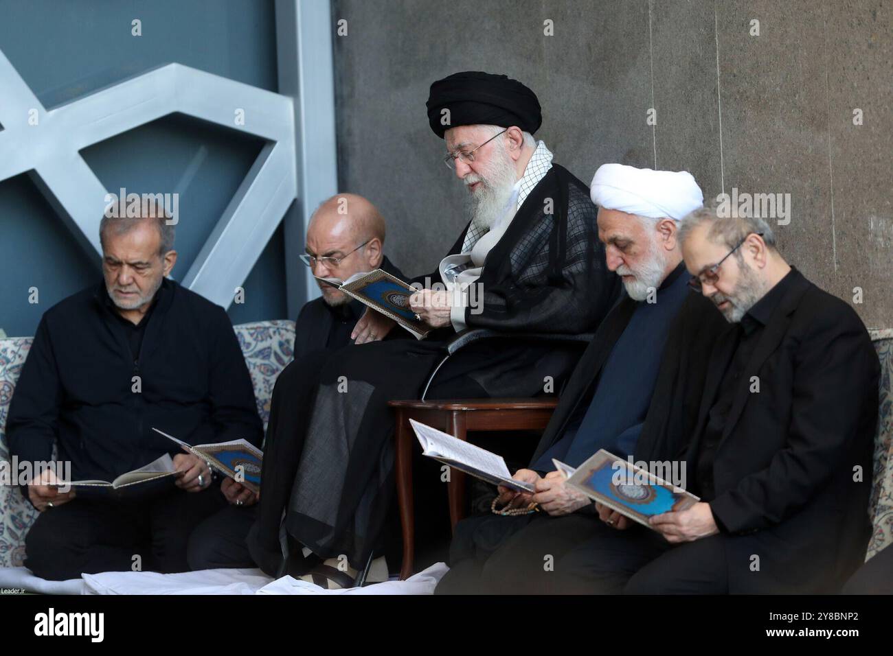 Tehran, Iran. 4th Oct, 2024. Iranian Supreme Leader ALI KHAMENEI (C ...