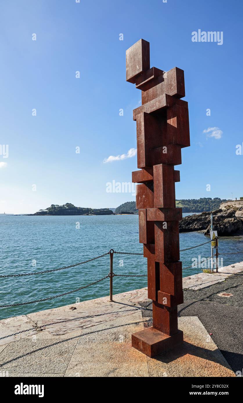 Sir Anthony Gormley’s ‘Look II’ 12ft sculpture looks out over Plymouth ...