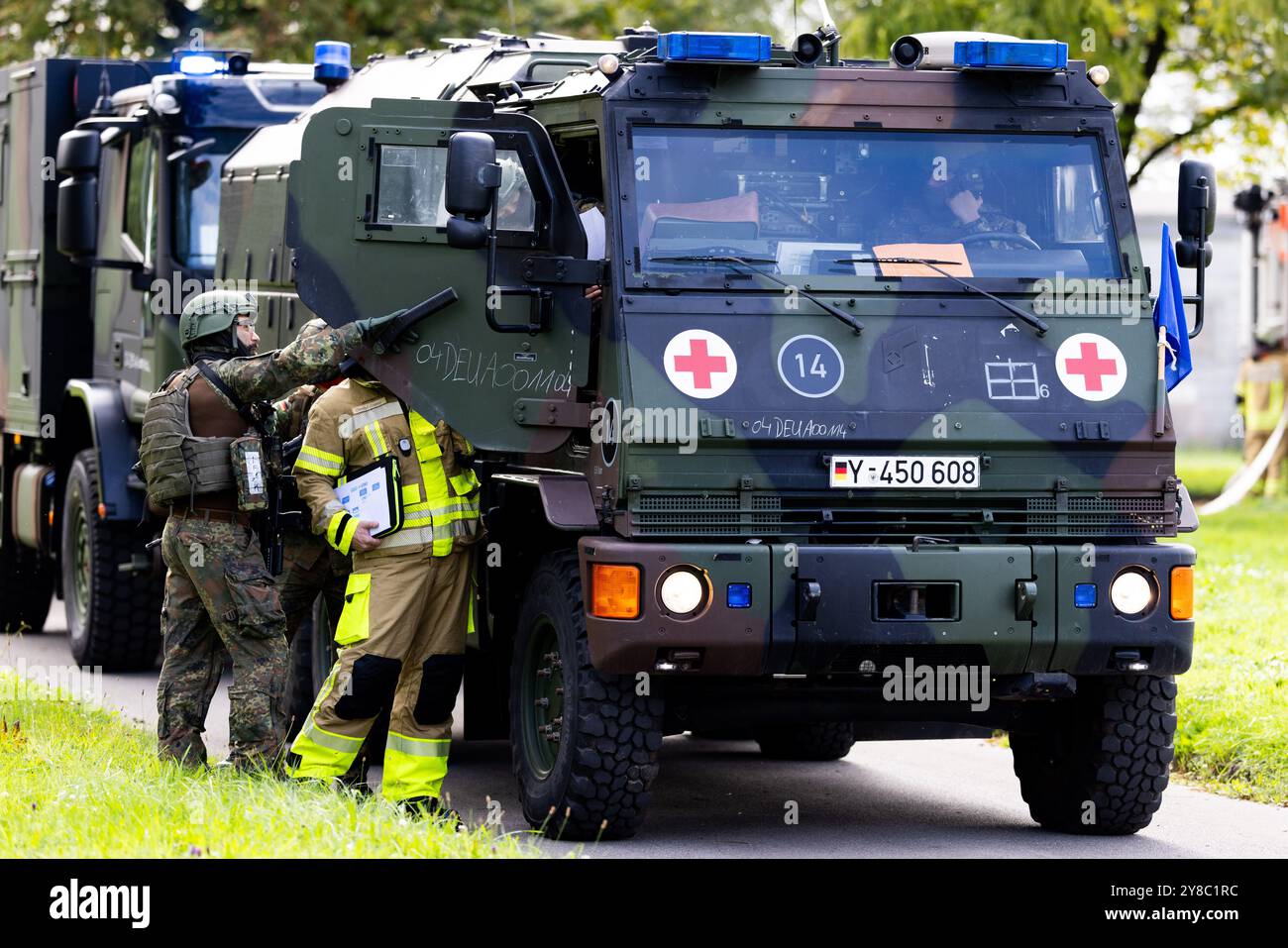 04 October 2024, North Rhine-Westphalia, Duesseldorf: A Duro 3 Yak ...